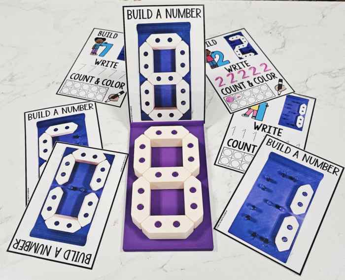Build a Number (1 mat and 7 manipulatives pieces)