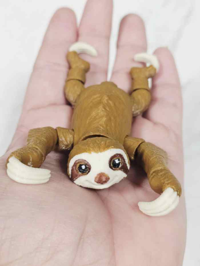 Carolyn’s Classroom Critters: Sloth (flexy)
